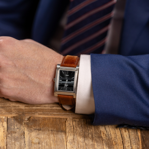 The Elegance of Rectangle Watch for Women | Stand Out!